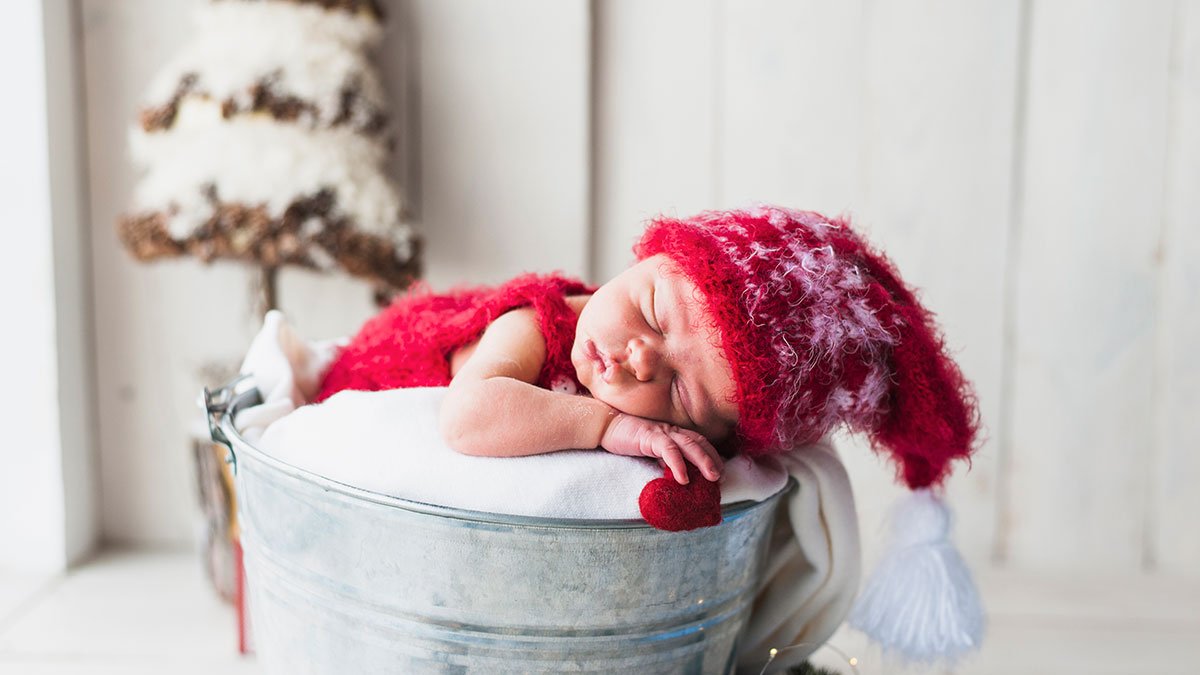 Better sleep while travelling - Sleep Sense Blog - Restonic